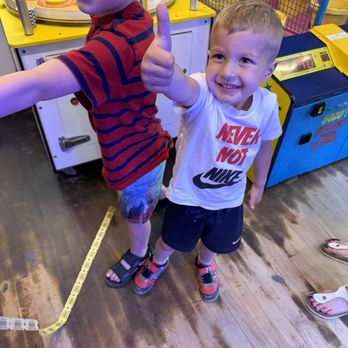 FUN-O-RAMA - TEMP. CLOSED - Updated December 2025 - 63 Photos & 43 ...