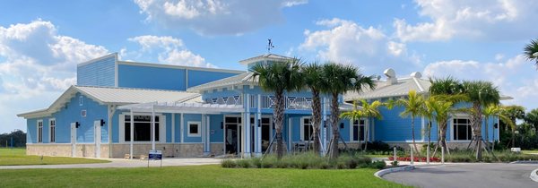 SAILFISH SANDS HITTING BAYS & RESTAURANT - 31 Photos - 2000 SE St Lucie ...