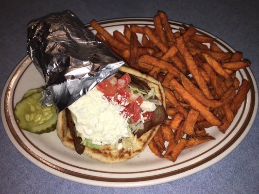 FLAMINGO FAMILY RESTAURANT - Updated December 2025 - 41 Photos & 69 ...