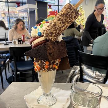 ELM STREET DINER - Updated September 2025 - 96 Photos & 42 Reviews ...