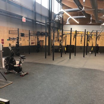 MOVEMENT - Updated December 2025 - 78 Photos & 26 Reviews - 8021 Walnut ...