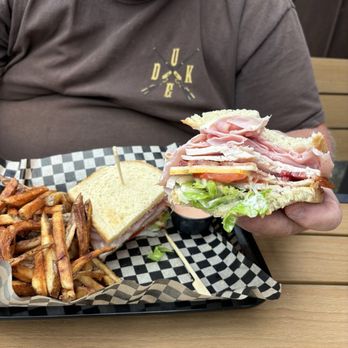 THE OUTPOST ON THE RIVER - Updated October 2025 - 19 Photos - 42500 ...