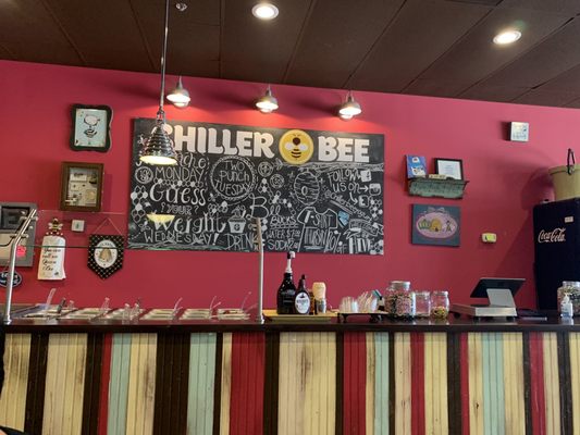 CHILLER BEE- MONTGOMERY - Updated November 2024 - 21 Photos & 25 ...