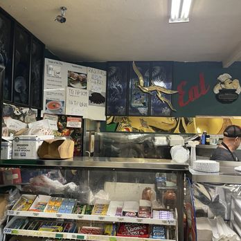 PRUNEDALE MARKET - Updated December 2025 - 469 Photos & 826 Reviews ...