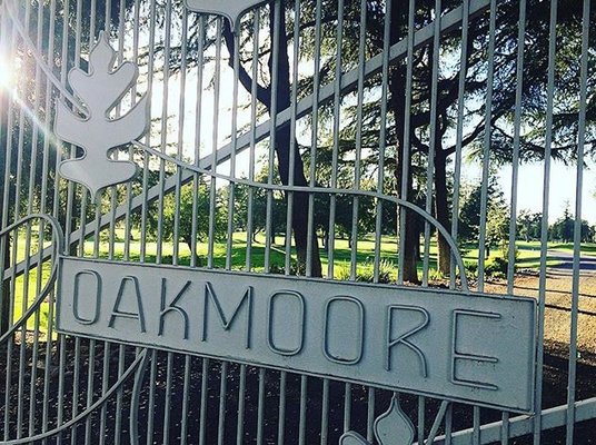 OAKMOORE GOLF COURSE - Updated May 2025 - 10 Photos - 3737 N Wilson Way ...