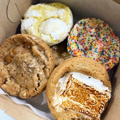 LOWRIDER COOKIE COMPANY - Updated January 2026 - 39 Photos & 28 Reviews ...