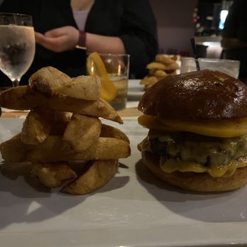 FAT CANARY - Updated December 2025 - 472 Photos & 563 Reviews - 410 W ...