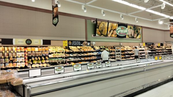 CUB - MINNETONKA - Updated December 2025 - 303 Photos & 21 Reviews ...