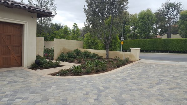 CASA VERDE LANDSCAPE - Updated October 2025 - 17 Photos - 1580 W 2nd St ...