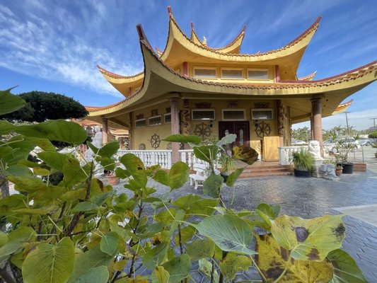 BAO QUANG TEMPLE - Updated April 2026 - 257 Photos & 18 Reviews - 713 N ...