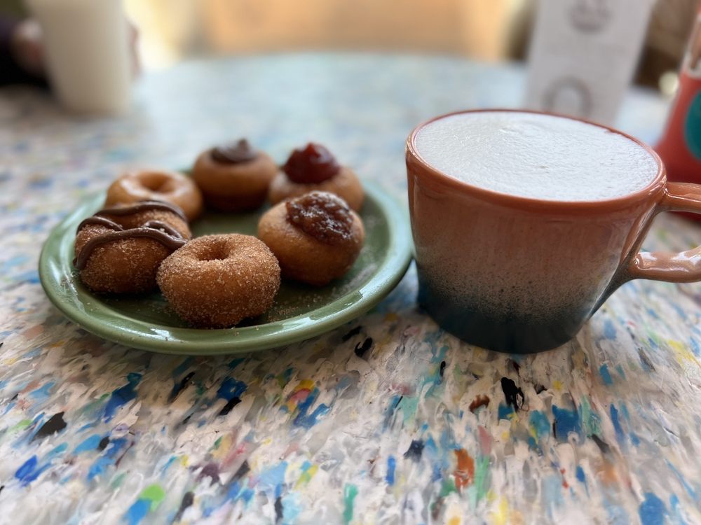 PIP’S ORIGINAL DOUGHNUTS & CHAI - 4533 Photos & 3076 Reviews - 4759 NE ...