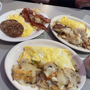 HITS THE SPOT DINER - 87 Photos & 182 Reviews - 5637 W Colfax Ave ...