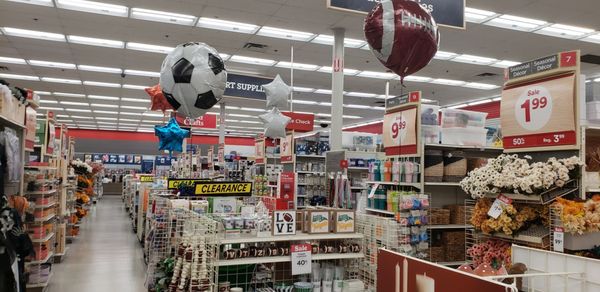 MICHAELS - Updated December 2025 - 204 Photos & 32 Reviews - 2075 N ...