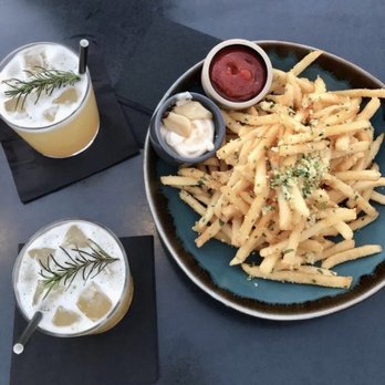 FLORA ROOFTOP BAR - 218 Photos & 142 Reviews - 2130 E Maple Ave, El ...