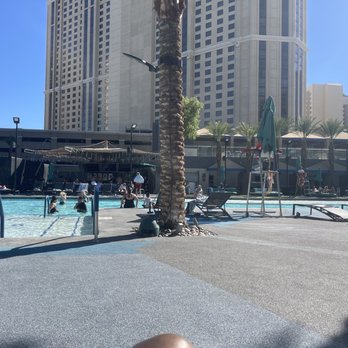 ELARA POOL BAR & GRILL - Updated December 2025 - 17 Photos & 13 Reviews ...