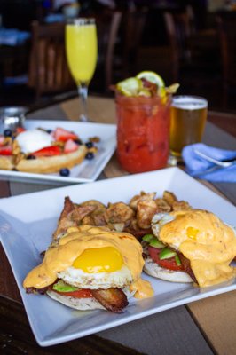 FORD’S GARAGE - NOVI - 18 Photos & 13 Reviews - 44175 W 12 Mile Rd ...