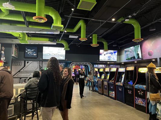 THE 1UP ARCADE BAR - WESTMINSTER - Updated October 2025 - 42 Photos ...