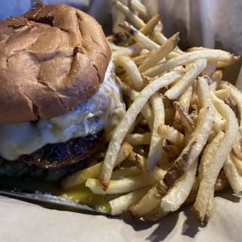 HIGH POINT GRILL - Updated November 2024 - 322 Photos & 210 Reviews ...