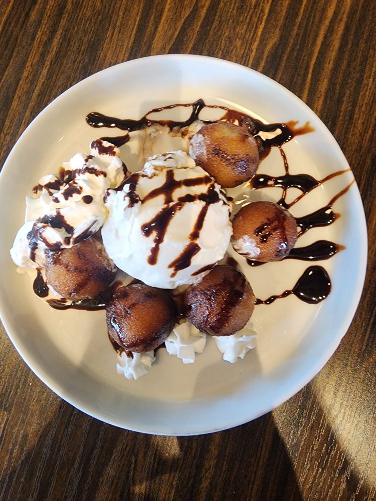 MAVARA INDIAN BISTRO - Updated December 2025 - 103- 1730 Pier Mac Way ...