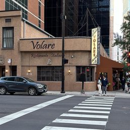 VOLARE RISTORANTE ITALIANO - Updated September 2025 - 2290 Photos ...