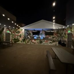 BUTLER STREET DERBY - Updated May 2025 - 30 Photos - 4203 Butler St ...