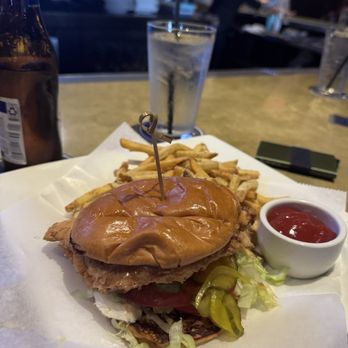 CHELSEA CORNER - Updated June 2024 - 706 Photos & 557 Reviews - 4830 ...