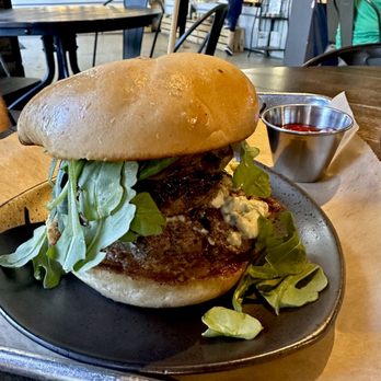 THE BOOZY PIG - Updated January 2025 - 522 Photos & 213 Reviews - 3255 ...