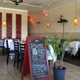 CHAMBER RED CHINESE BISTRO - Updated December 2025 - 161 Photos & 290 ...
