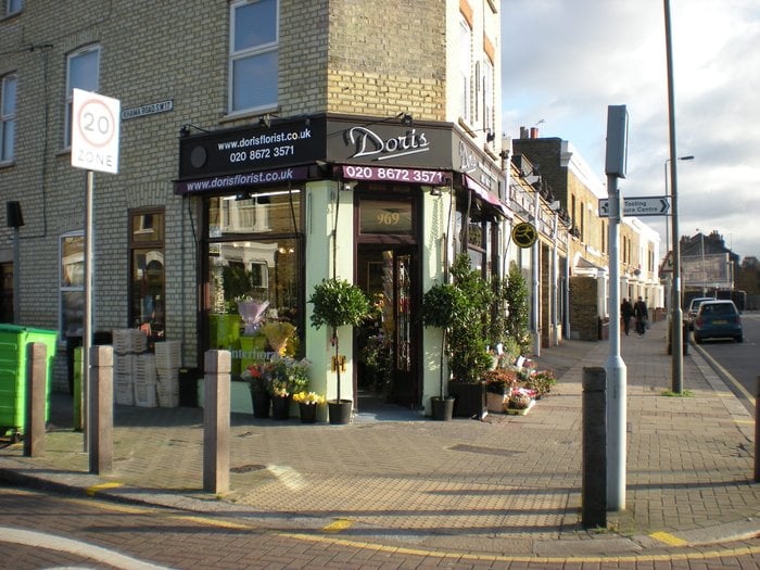 DORIS FLORISTS - Updated November 2024 - 969 Garratt Lane, London ...