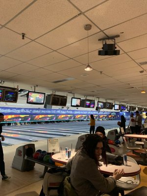 REVS BOWLING & ENTERTAINMENT CENTRE - 61 Photos & 78 Reviews - 5502 ...