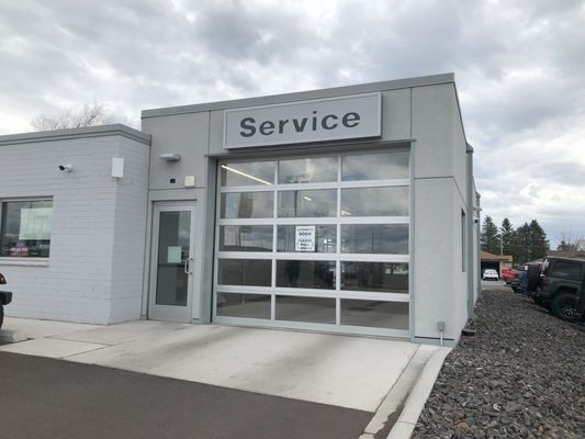 BENNA CHRYSLER DODGE JEEP RAM - Updated July 2025 - 10 Photos - 3022 ...