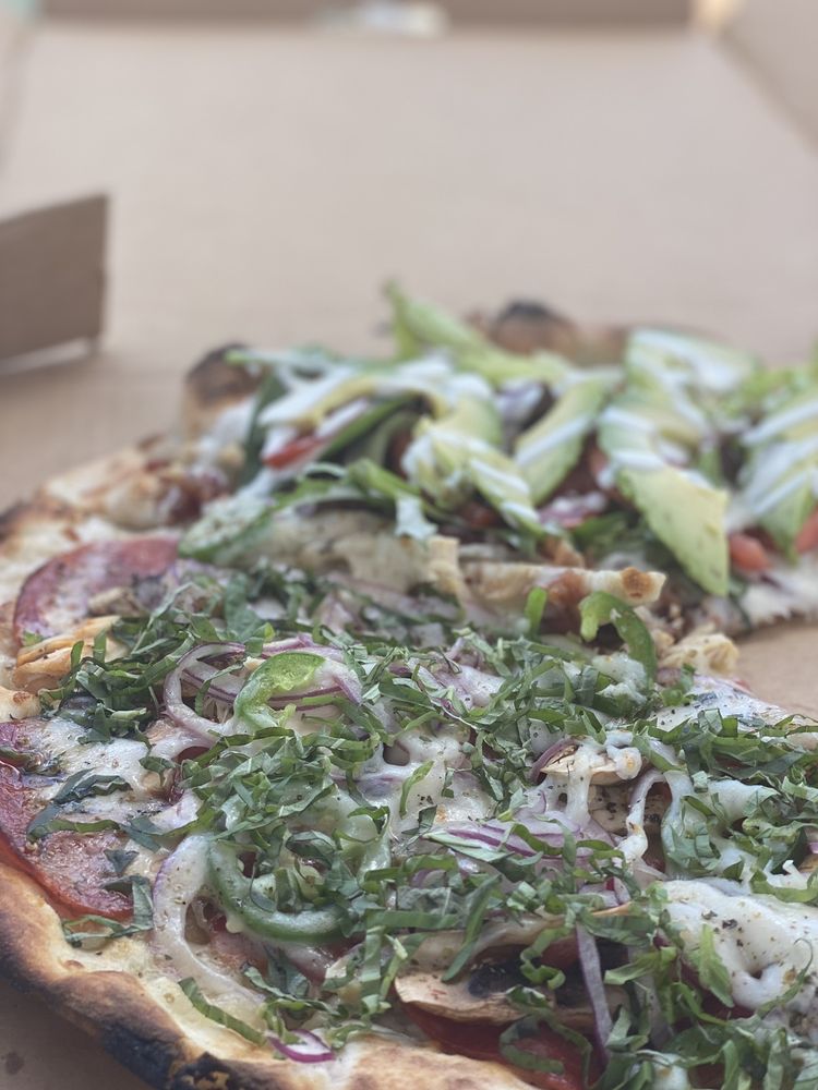 COMFORT PIZZA - Updated June 2025 - 200 Photos & 211 Reviews - 802 High ...