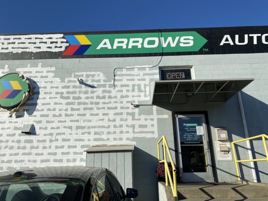 ARROWS AUTOMOTIVE - Updated October 2025 - 24 Photos & 210 Reviews ...