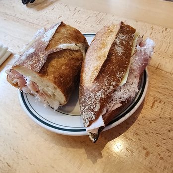 ALLEZ CAFE - Updated December 2025 - 50 Photos & 34 Reviews - 1201 Main ...