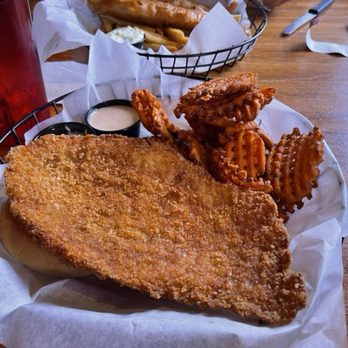 SHALLOS ANTIQUE RESTAURANT & BREWHOUSE - Updated October 2024 - 316 ...