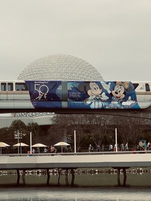 EPCOT MONORAIL - Updated October 2025 - 48 Photos & 30 Reviews - 1300 ...