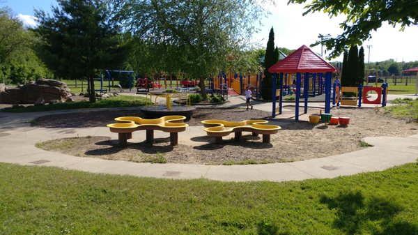 BAILEY PARK - Updated September 2025 - 10 Photos - 1350 Capital Ave NE ...