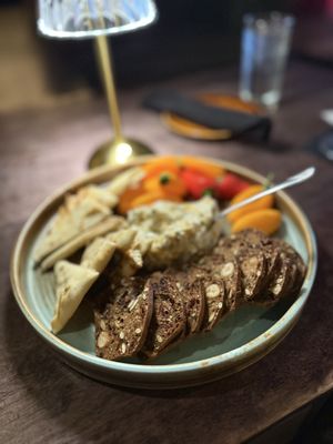 ROOM 33 - Updated May 2026 - 103 Photos & 68 Reviews - 1033 State St ...