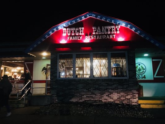 DUTCH PANTRY FAMILY RESTAURANT - 71 Photos & 71 Reviews - Desserts ...