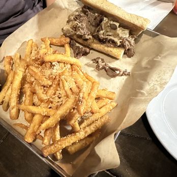 STACK BURGERS & BOURBON - Updated June 2024 - 31 Photos & 10 Reviews ...