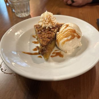 82 QUEEN - Updated June 2024 - 1851 Photos & 1569 Reviews - 82 Queen St ...