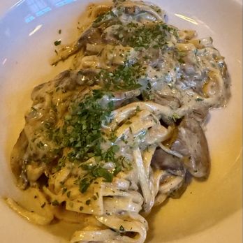 LE PETIT MARCEL - Updated May 2025 - 53 Photos & 52 Reviews - 2914 N ...