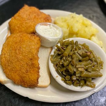 HOOPS GRILL & SPORTS BAR - Updated December 2025 - 160 Photos & 81 ...