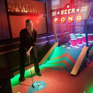 PUTTSHACK - BOSTON - 203 Photos & 60 Reviews - 58 Pier 4 Blvd, Boston ...