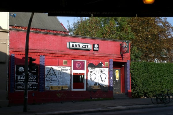 BAR 227 - Updated June 2025 - 14 Reviews - Max-Brauer-Allee 227 ...