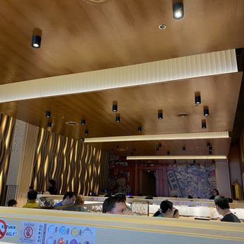 UZU REVOLVING SUSHI - Updated June 2025 - 604 Photos & 284 Reviews ...