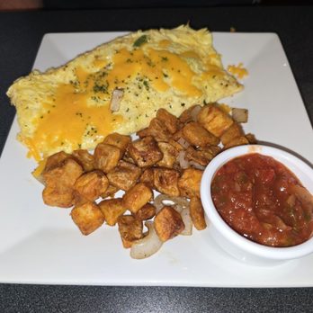 RED DOG BAR & BISTRO - Updated October 2025 - 21 Photos & 28 Reviews ...