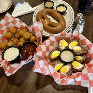 BRU BURGER BAR - LAFAYETTE - Updated March 2025 - 251 Photos & 235 ...