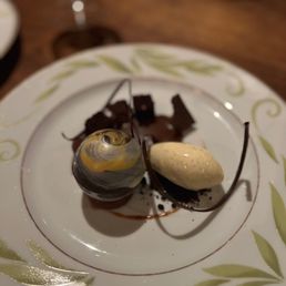 CITRIN - Updated October 2025 - 1517 Photos & 324 Reviews - 1104 ...