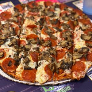 UPPER CRUST PIZZA - Updated September 2025 - 23 Photos & 22 Reviews ...